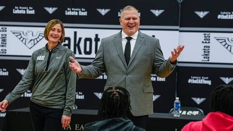Former Cincinnati Bengal Qb Jon Kitna Named Lakota East Football Coach