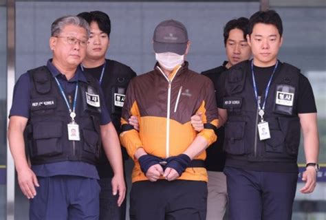 사제총기로 아들 쏜 인천 총기살해 60대 피의자 구속 기소 네이트 뉴스