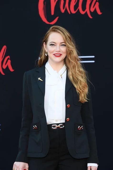 Emma Stone Debuts Her Longest Curliest Hair In 5 Years