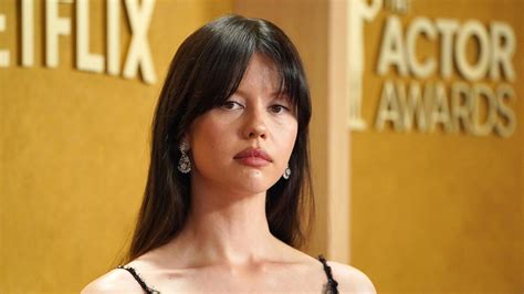 Mia Goth Reicht Scheidung Von Shia Labeouf Ein