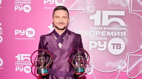 Сергей Лазарев расплакался на сцене видео Лазарев плачет подробности
