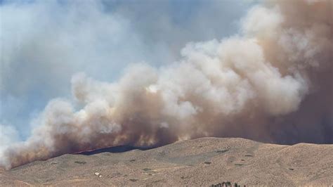 Hawk Fire Near Peavine Mountain Now Over 2500 Acres Evacuations In Place