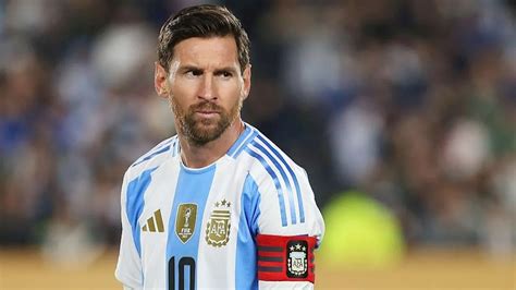 Lionel Messis Evolution From Right Winger To False Nine Sports
