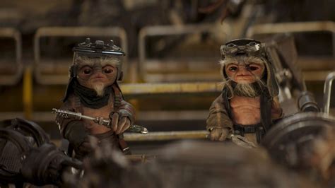 The Mandalorian Season 3 Premiere Brings In Babu Friks Alien Race