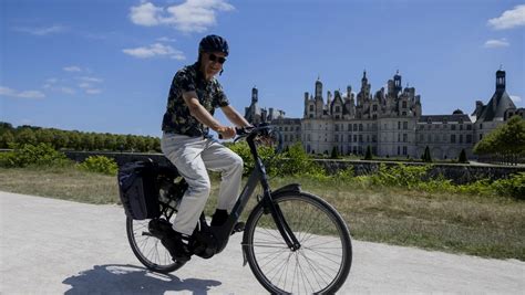 13 Stunning Cycling Routes Around The World