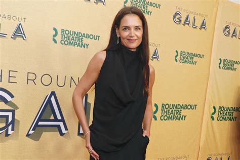 Galerie Mladičká Suri Cruise 20 První Velká Role Foto 1 Bleskcz