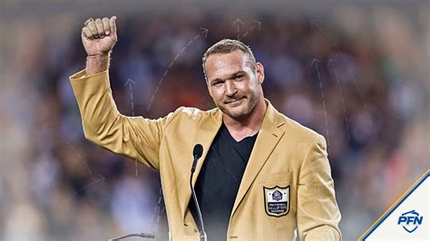 ‘nothing I Said Had To Do With Race — Brian Urlacher Fires Back After