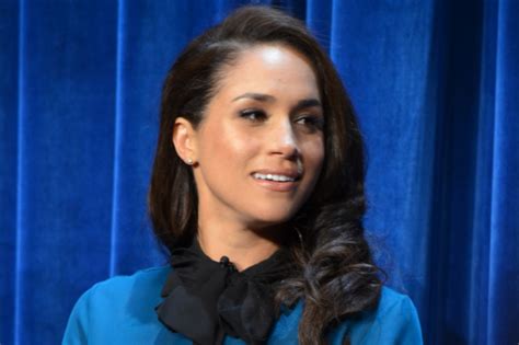 Meghan Markle Worships Herself And Would Never