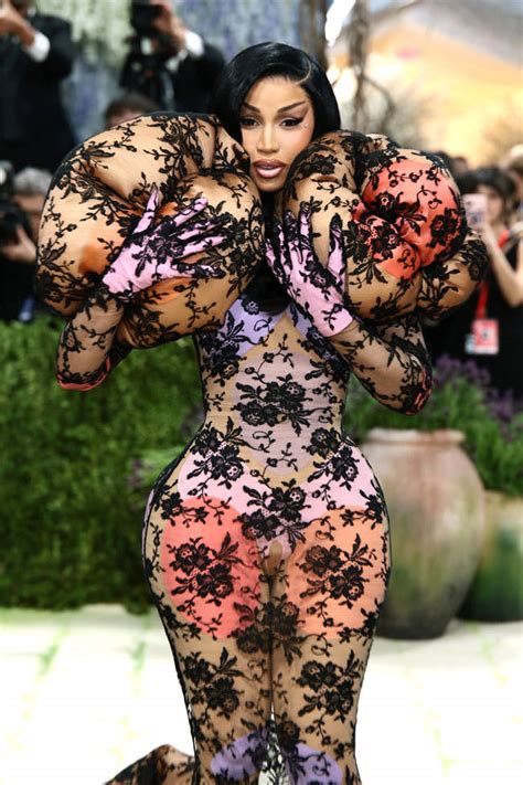 Met Gala 2026 Cardi B In Marc Jacobs Tom Lorenzo