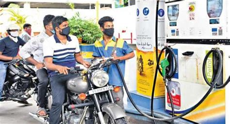 Indias Strategic Oil Reserves At 64 Capacity Says Govt