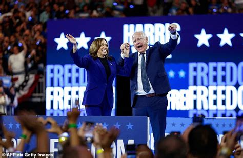 Jill Bidens Confession About The High Pressure Moment Kamala Harris