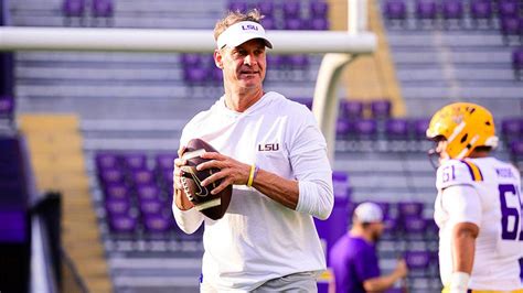 Mounted Police Extra Patrols And Kiffin Hate Oxford Prepares For Ole