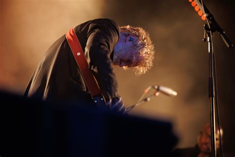 The Frames Frontman Glen Hansard Dies Following Motorcycle Crash In Dublin