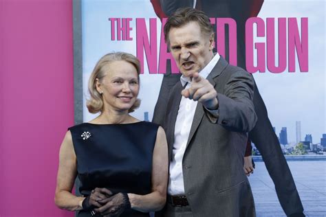 Watch Pamela Anderson Liam Neeson Embraced Naked Gun Comedy