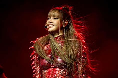 Lisa Becomes First K Pop Artist To Announce A Las Vegas Residency
