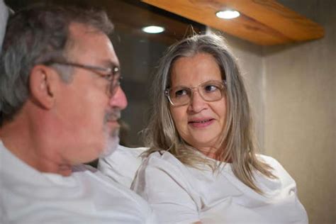 11 Qualities That Make Older Women Effortlessly Attractive