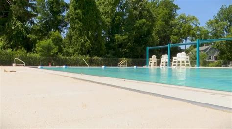 Budlong Is Back Cranstons Public Pool Set To Reopen