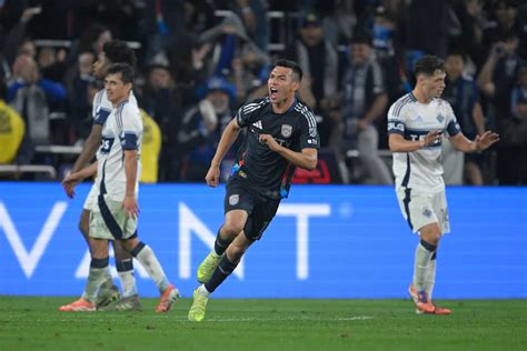 Is Hirving Chucky Lozano Playing Today For La Galaxy Vs Houston