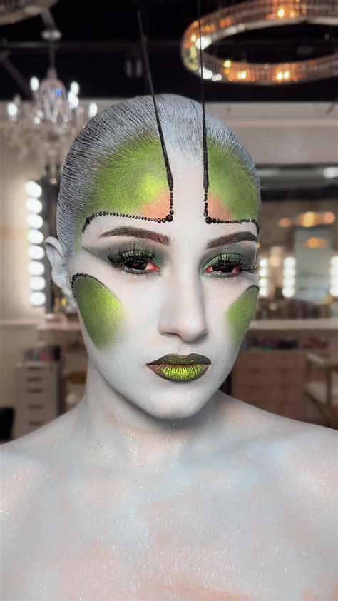 Supernova Girl Alien Bug Halloween Makeup Look Idea 👽 Tiktok