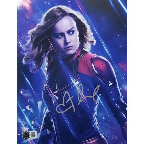 Brie Larson Signed Photo 1 8x10 Twin Cities Comics