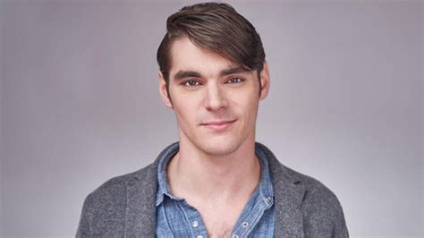 Rj Mitte Star In Breaking Bad Dead At 34 Pakistan Defence Forum