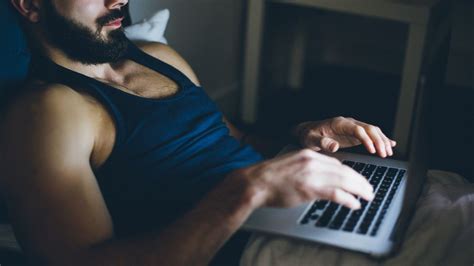 Pornhub Is Losing One Million Visitors To Its Site A Day