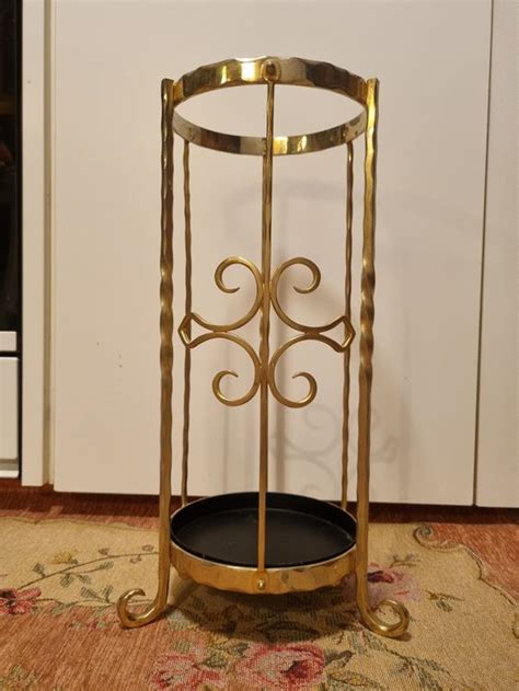 Vintage Schirmständer Aus Metall Im Messing Look Ca 45 Cm Gebraucht In Scharnachtal Für Chf