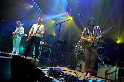 Popular Jam Band Crashes College House Party For Surprise Show—until