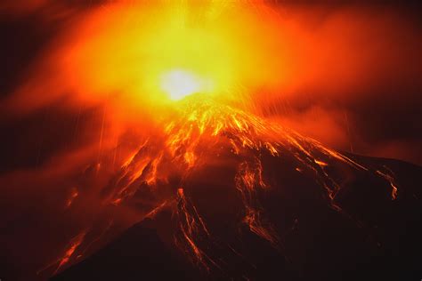 Guatemala Is On Alert And Evacuates Villagers After Volcano Erupts