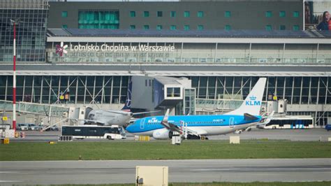 Europe Down To Maybe 6 Weeks Of Jet Fuel Iea Says