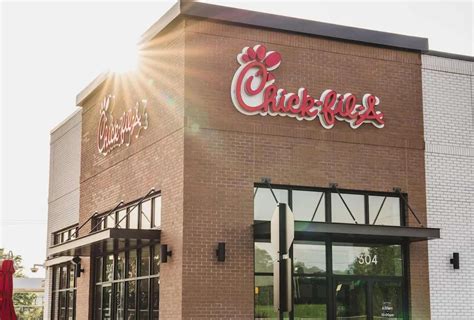 Chick Fil A Is Bringing Back A Bunch Of Fan Favorite Summer Items—here