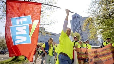 Fnv Eist 6 Procent Loonsverhoging In Komende Onderhandelingen