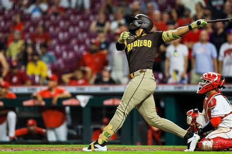 Padres Vs Reds Predictions Picks And Odds For Wednesdays Rubber Match