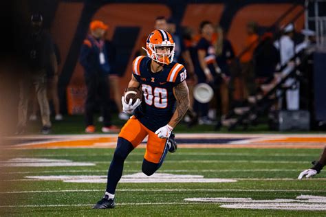 Nfl Teams Sign Rochesters Hank Beatty Carlinvilles Kyle Dixon