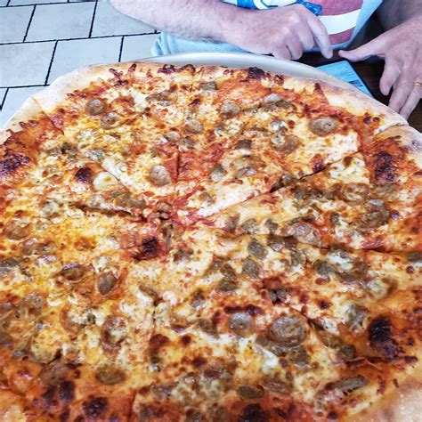 De Leon Pizza St Augustine Restaurant Reviews Photos And Phone