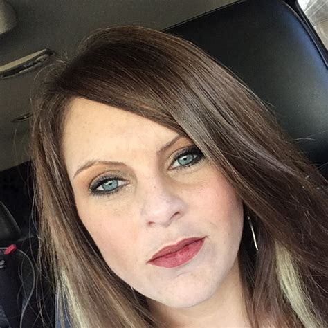 Julie Halbert Small Business Owner Junkin For A Living Linkedin