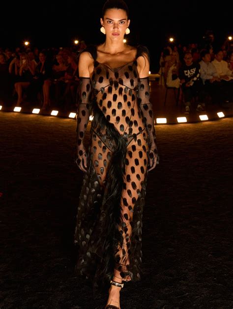 Kendall Jenner Nipple Girl 4