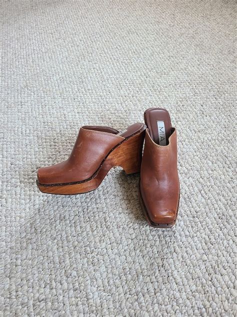 Wooden Clogs Size 8 Gem