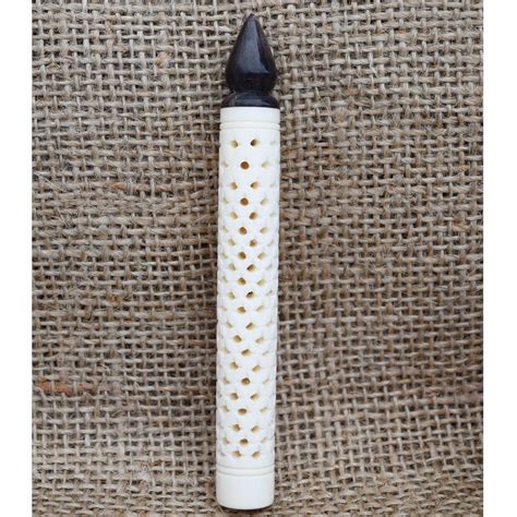 Small Openwork Needle Case Black Yak