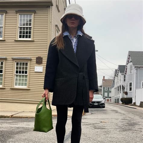 Aritzias Fall 2025 Collection Is Full Of Instant Staples Marie Claire