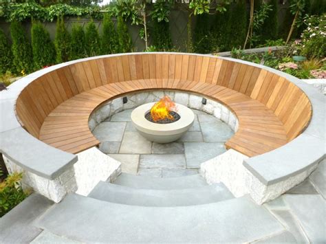20 Modern Fire Pits That Will Ignite The Style Of Your Backyard