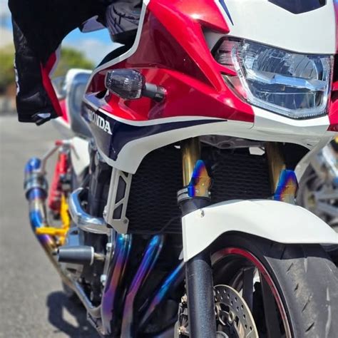 Kou Kou Devil • Threads Say More