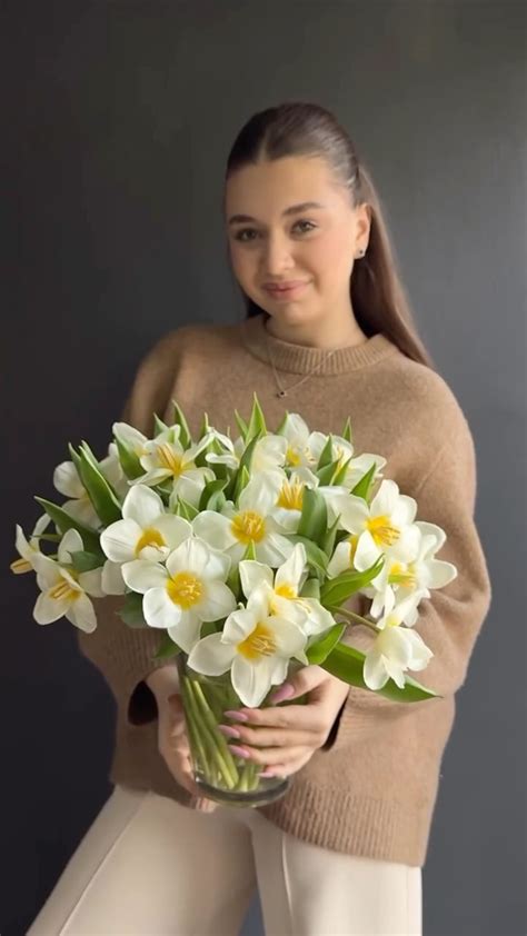 🇺🇦Доставка квітів Фастів Біла Церква Флористика без правил тюльпан чи орхідея Насправді це