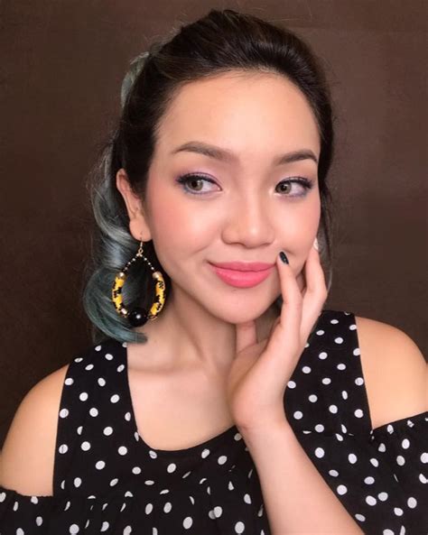 Single ဖြစ်သွားပြီဖြစ်သွားပြီဆိုတဲ့ နေခြည်ဦး Myanmarload