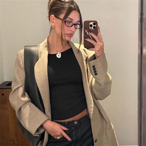 Estamos Lançando A Pré Venda Das Lip Cases De Outono Em Edição Limitada Da Rhode Nas Cores 🎀