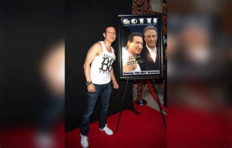 Check Out The Hottest Celeb Pics