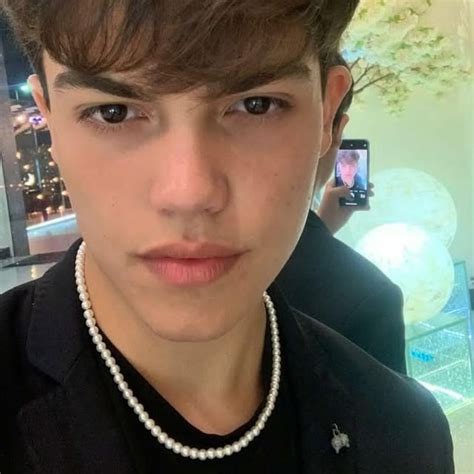 ʙₐᵣᵣᵢₒₛ Barriosemece • Threads Say More