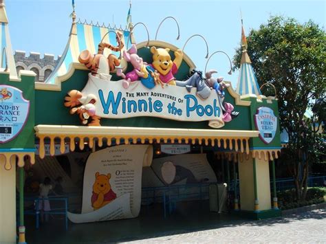 The Many Adventures Of Winnie The Pooh Disney Theme Parks Disney