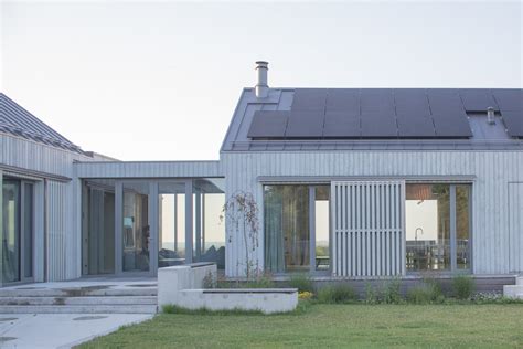 An Ode To Coastal Traditions Pāvilosta Residence By Oad By Open