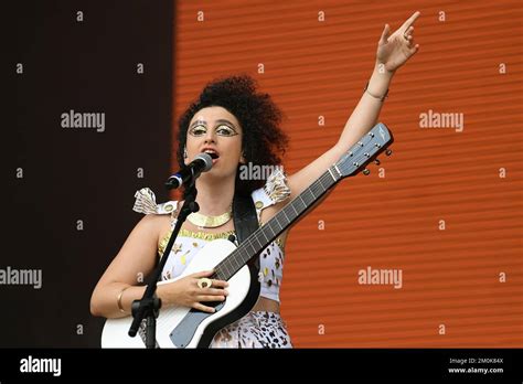 Rio De Janeiro Brazil September 10 2022 Singer Dora Morelenbaum Of